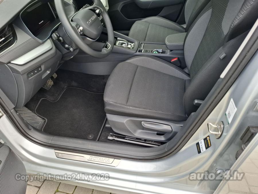 Grey Skoda Octavia 2025 in Tallinn, with an engine capacity of 1.50 L and mileage of 8 thousand km for 28500 €, photo 9 on AUTOMOTO.COM.LV