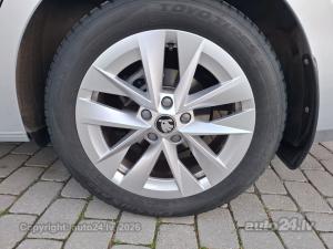 Grey Skoda Octavia 2025 in Tallinn, with an engine capacity of 1.50 L and mileage of 8 thousand km for 28500 €, photo 18 on AUTOMOTO.COM.LV