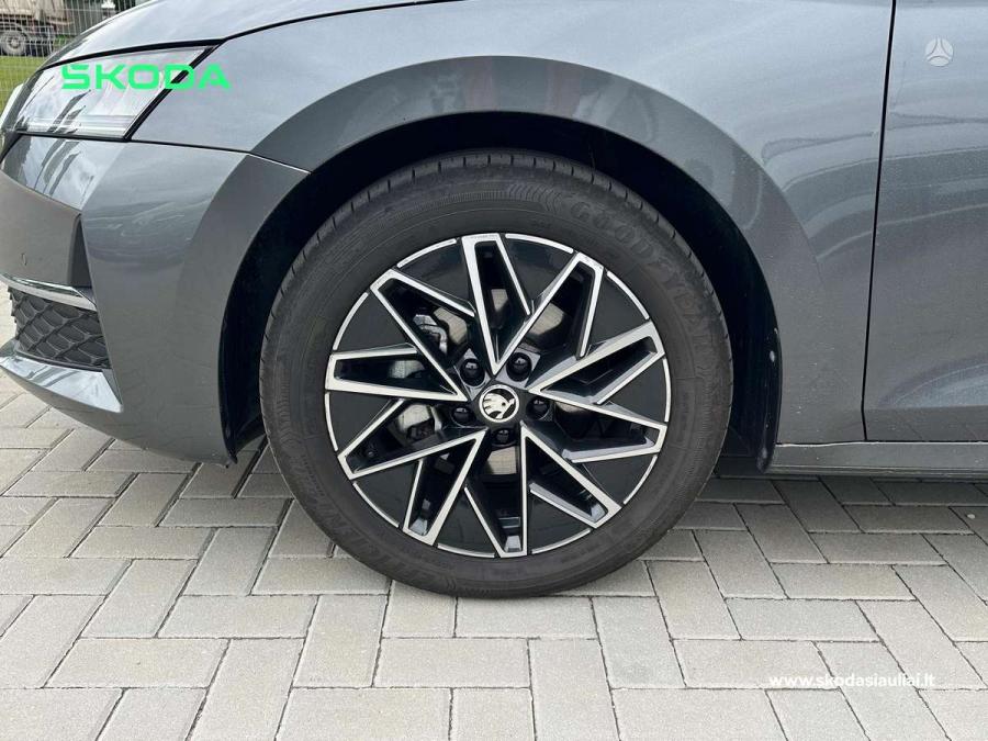Grey Skoda Octavia 2025 in Siauliai, with an engine capacity of 1.50 L and mileage of 11 thousand km for 28500 €, photo 13 on AUTOMOTO.COM.LV