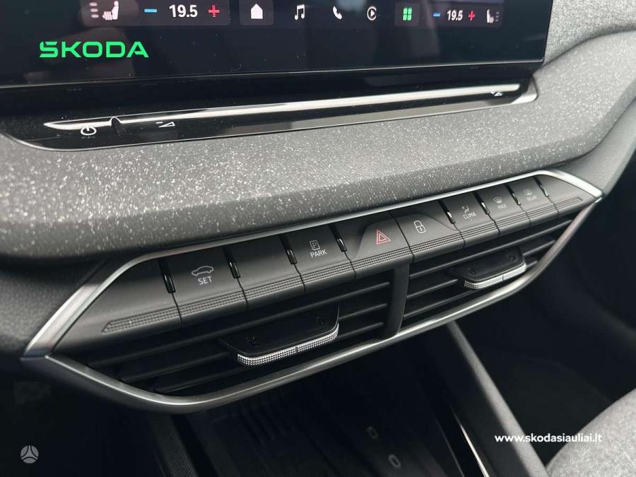 Grey Skoda Octavia 2025 in Siauliai, with an engine capacity of 1.50 L and mileage of 11 thousand km for 28500 €, photo 32 on AUTOMOTO.COM.LV
