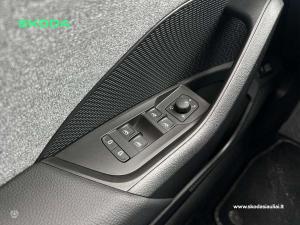 Grey Skoda Octavia 2025 in Siauliai, with an engine capacity of 1.50 L and mileage of 11 thousand km for 28500 €, photo 37 on AUTOMOTO.COM.LV
