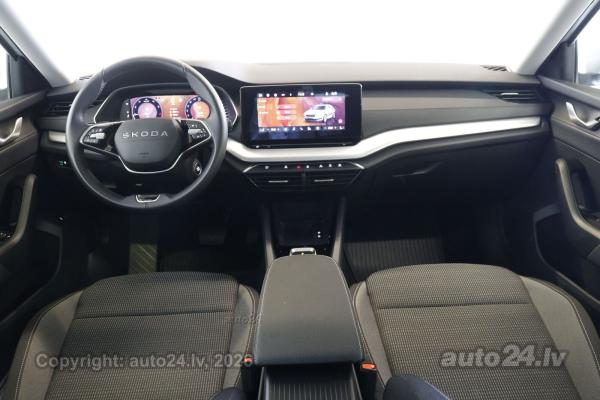 Pelēks Skoda Octavia 2025 Tallina, ar dzinēja tilpumu 1.50 L un nobraukumu 26 tūkst. km par 27190 €, foto 9 vietnē AUTOMOTO.COM.LV