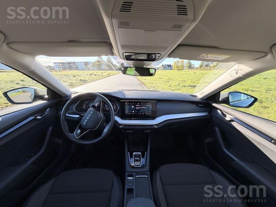 Pelēks Skoda Octavia 2025 Rīga, ar dzinēja tilpumu 1.50 L un nobraukumu 45 tūkst. km par 21900 €, foto 18 vietnē AUTOMOTO.COM.LV