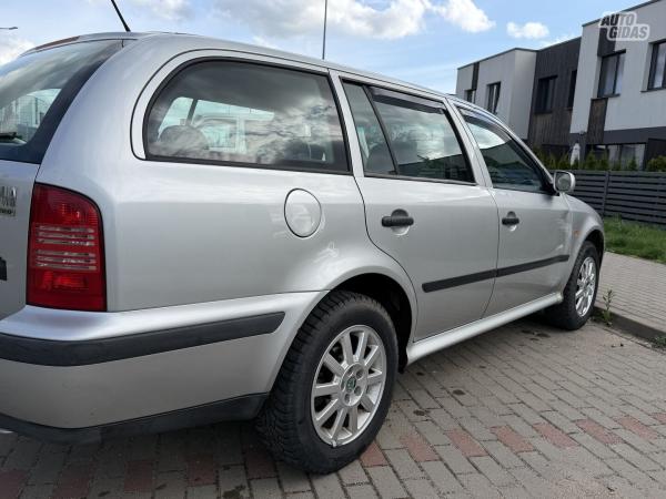 Skoda Octavia 2000 Viļņa, ar dzinēja tilpumu 2.00 L un nobraukumu 290 tūkst. km par 750 €, foto 6 vietnē AUTOMOTO.COM.LV