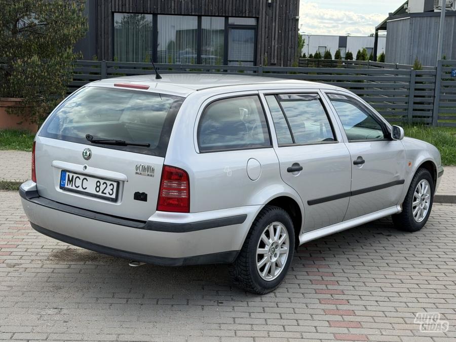 Skoda Octavia 2000 in Vilnius, with an engine capacity of 2.00 L and mileage of 290 thousand km for 750 €, photo 10 on AUTOMOTO.COM.LV