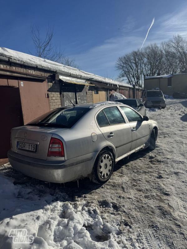 Skoda Octavia 2003 in Klaipeda, with an engine capacity of 1.90 L and mileage of 310 thousand km for 700 €, photo 3 on AUTOMOTO.COM.LV