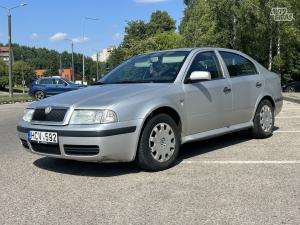 Skoda Octavia 2003 in Vilnius, with an engine capacity of 1.90 L and mileage of 328 thousand km for 1000 €, photo 3 on AUTOMOTO.COM.LV