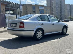 Skoda Octavia 2003 in Vilnius, with an engine capacity of 1.90 L and mileage of 328 thousand km for 1000 €, photo 7 on AUTOMOTO.COM.LV