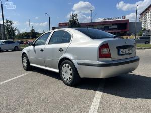 Skoda Octavia 2003 in Vilnius, with an engine capacity of 1.90 L and mileage of 328 thousand km for 1000 €, photo 9 on AUTOMOTO.COM.LV