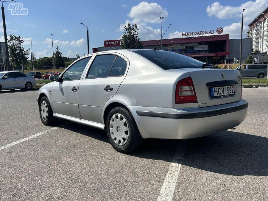 Skoda Octavia 2003 in Vilnius, with an engine capacity of 1.90 L and mileage of 328 thousand km for 1000 €, photo 9 on AUTOMOTO.COM.LV