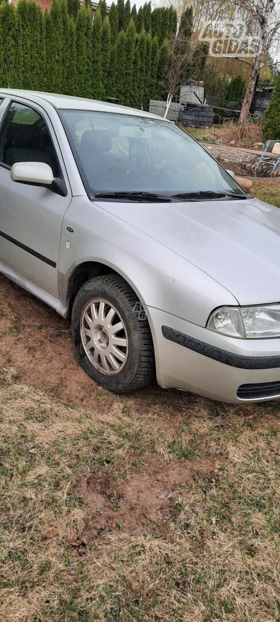 Шкода Октавия 2003 в Тракай, объемом двигателя 1.90 л и пробегом 300 тыс. км за 650 €, фото 7 на AUTOMOTO.COM.LV