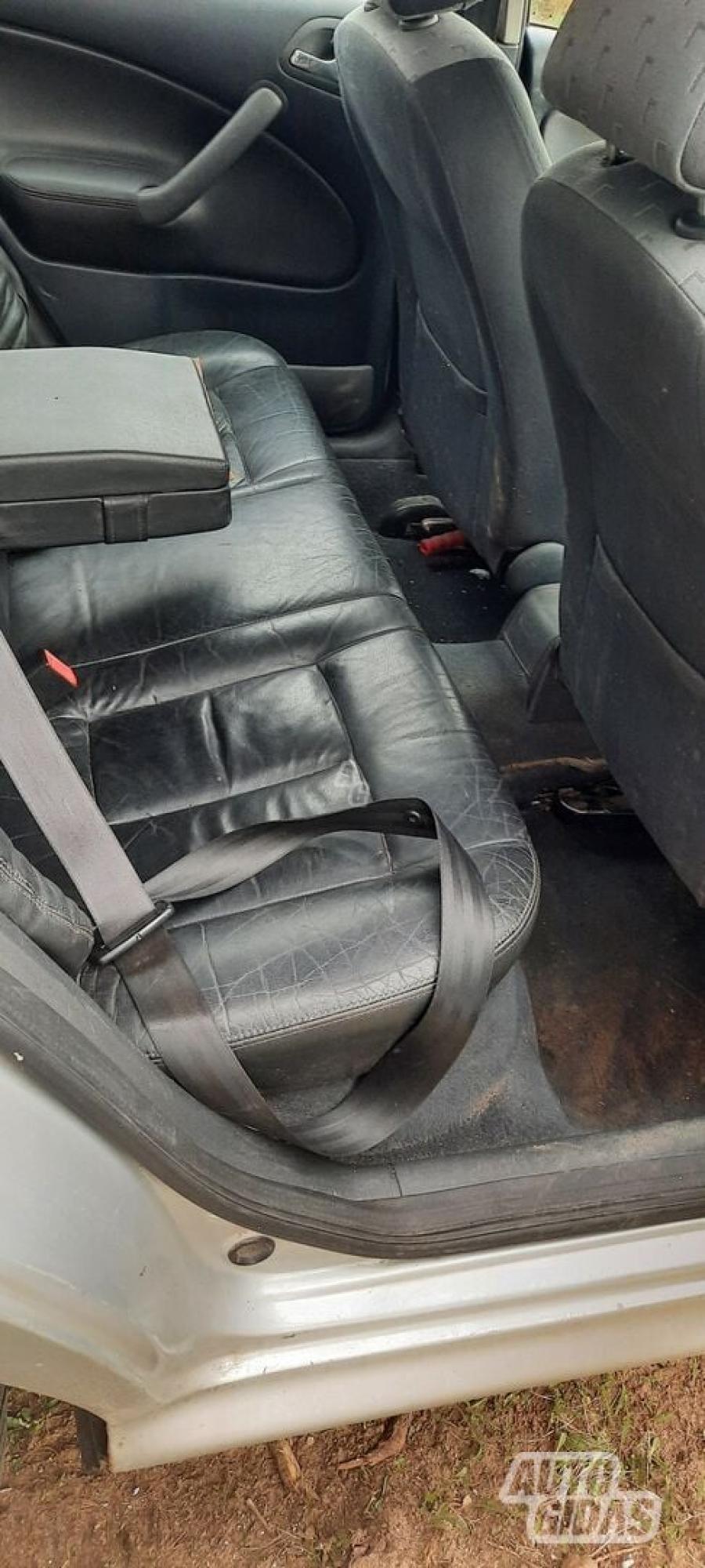 Шкода Октавия 2003 в Тракай, объемом двигателя 1.90 л и пробегом 300 тыс. км за 650 €, фото 10 на AUTOMOTO.COM.LV