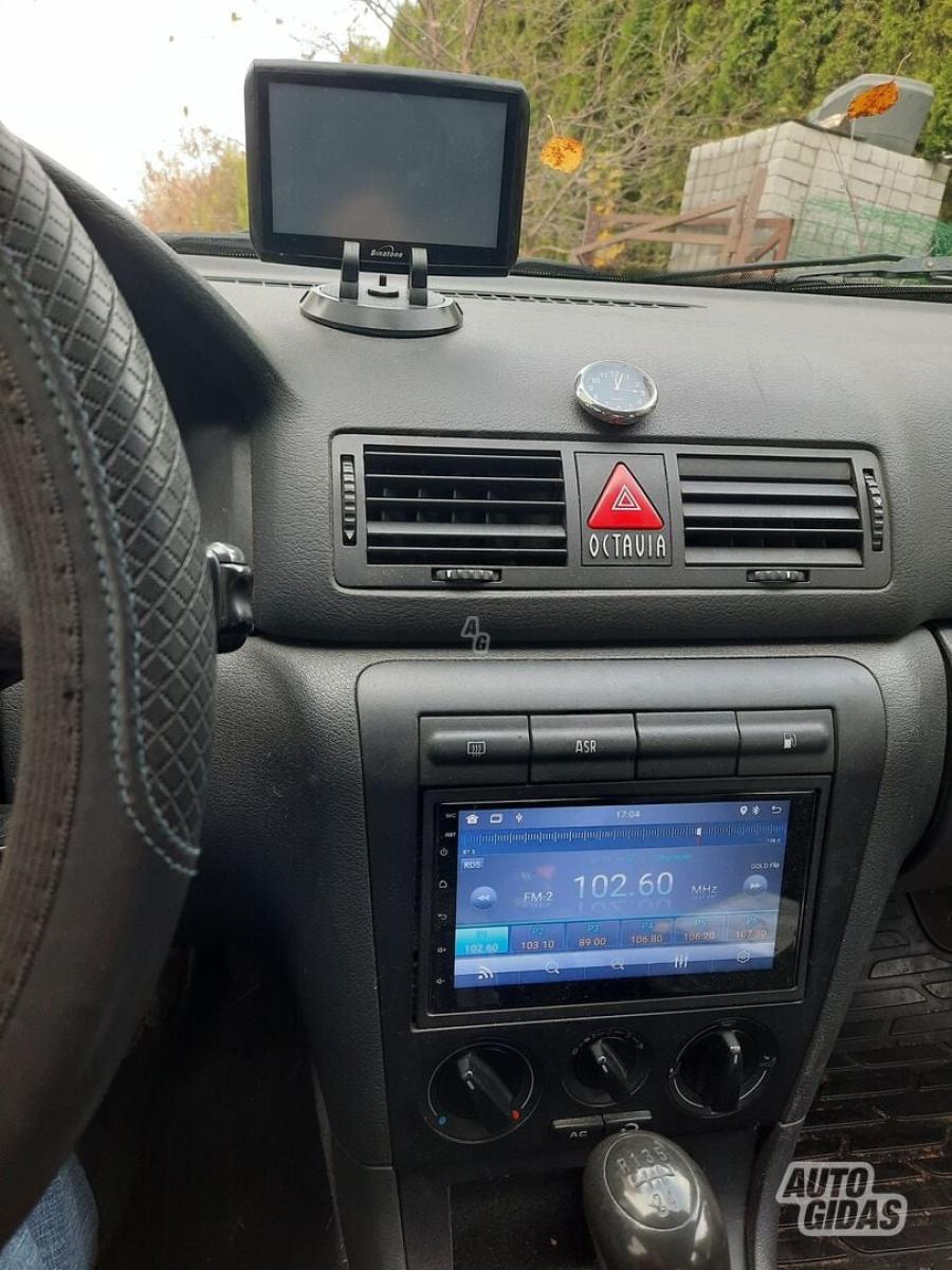 Шкода Октавия 2003 в Тракай, объемом двигателя 1.90 л и пробегом 300 тыс. км за 650 €, фото 17 на AUTOMOTO.COM.LV