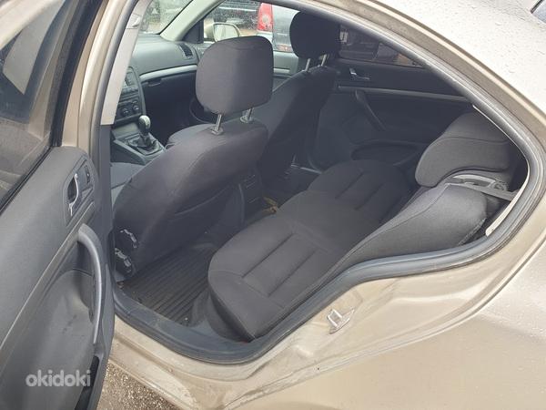 Skoda Octavia 2004 Tallina, ar dzinēja tilpumu 0.00 L un nobraukumu 300 tūkst. km par 1670 €, foto 3 vietnē AUTOMOTO.COM.LV