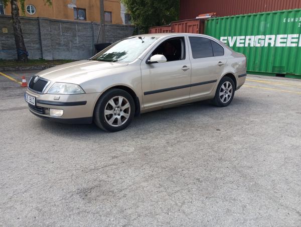 Skoda Octavia 2004 Tallina, ar dzinēja tilpumu 0.00 L un nobraukumu 300 tūkst. km par 1670 €, foto 9 vietnē AUTOMOTO.COM.LV
