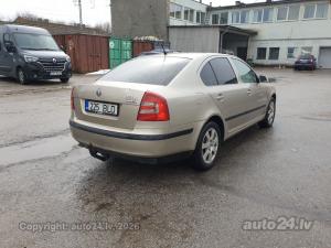 Skoda Octavia 2004 Tallina, ar dzinēja tilpumu 2.00 L un nobraukumu 300 tūkst. km par 1500 €, foto 3 vietnē AUTOMOTO.COM.LV