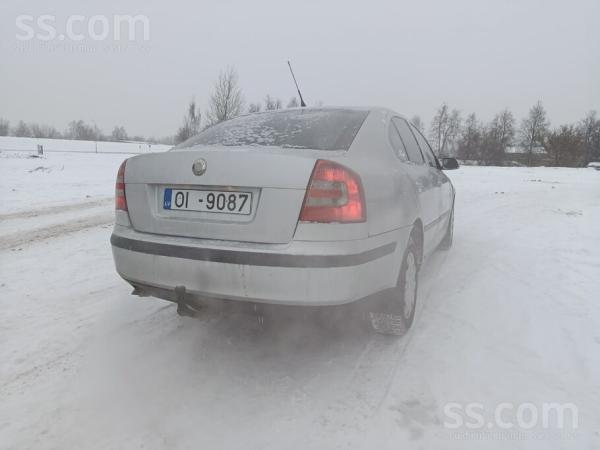 Skoda Octavia 2005 in Daugavpils, with an engine capacity of 1.90 L and mileage of 525 thousand km for 1250 €, photo 5 on AUTOMOTO.COM.LV