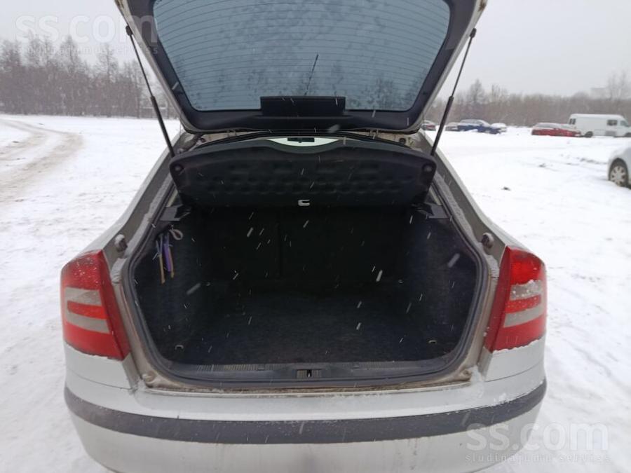 Skoda Octavia 2005 Daugavpils, ar dzinēja tilpumu 1.90 L un nobraukumu 525 tūkst. km par 1250 €, foto 16 vietnē AUTOMOTO.COM.LV