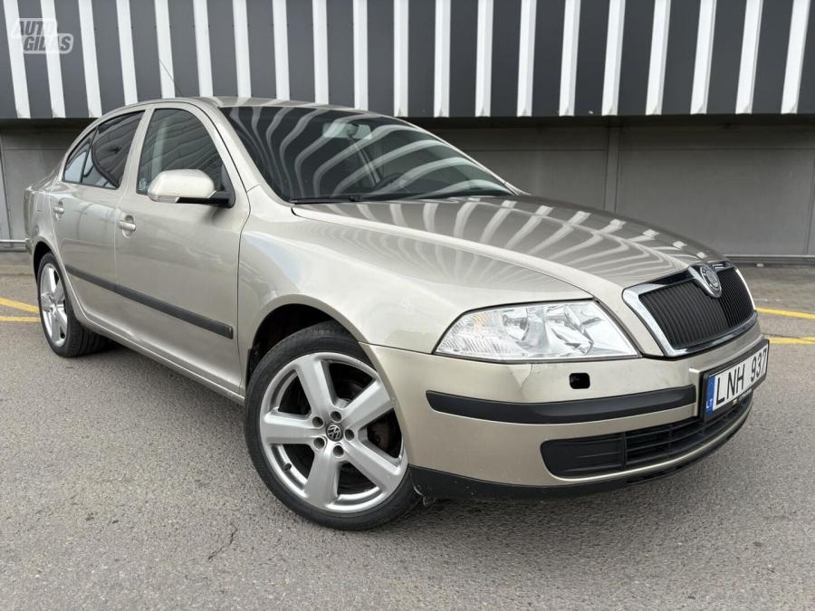 Skoda Octavia 2005 in Siauliai, with an engine capacity of 1.60 L and mileage of 294 thousand km for 1199 €, photo 3 on AUTOMOTO.COM.LV