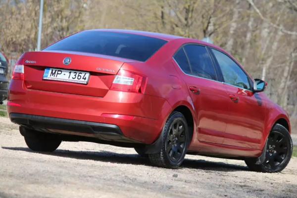 Skoda Octavia 2005 Rīga, ar dzinēja tilpumu 1.60 L un nobraukumu 255 tūkst. km par 3990 €, foto 6 vietnē AUTOMOTO.COM.LV