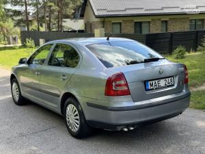 Skoda Octavia 2005 in Vilnius, with an engine capacity of 2.00 L and mileage of 368 thousand km for 1350 €, photo 5 on AUTOMOTO.COM.LV