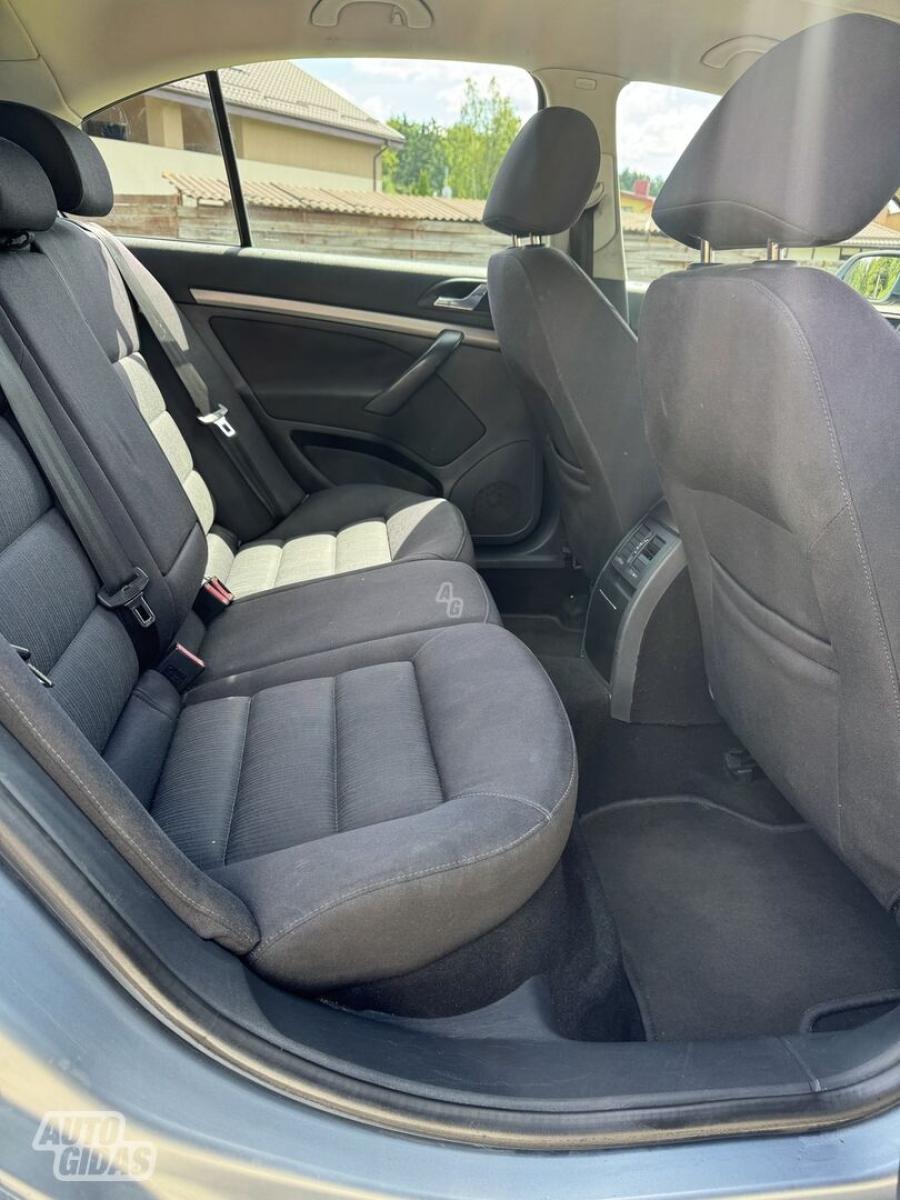 Skoda Octavia 2005 Viļņa, ar dzinēja tilpumu 2.00 L un nobraukumu 365 tūkst. km par 1350 €, foto 8 vietnē AUTOMOTO.COM.LV