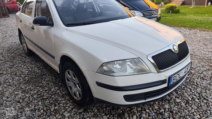 Skoda Octavia 2005 Marijampole, ar dzinēja tilpumu 1.60 L un nobraukumu 252 tūkst. km par 550 €, foto 7 vietnē AUTOMOTO.COM.LV