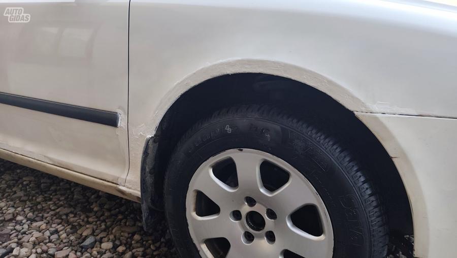 Skoda Octavia 2005 Marijampole, ar dzinēja tilpumu 1.60 L un nobraukumu 252 tūkst. km par 550 €, foto 8 vietnē AUTOMOTO.COM.LV