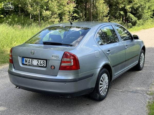 Skoda Octavia 2005 in Vilnius, with an engine capacity of 2.00 L and mileage of 365 thousand km for 1350 €, photo 3 on AUTOMOTO.COM.LV