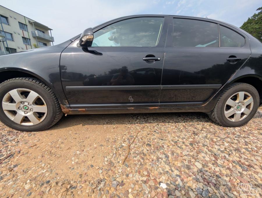Skoda Octavia 2005 Viļņa, ar dzinēja tilpumu 1.90 L un nobraukumu 276 tūkst. km par 1500 €, foto 6 vietnē AUTOMOTO.COM.LV