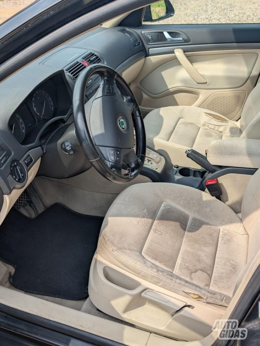 Skoda Octavia 2005 Viļņa, ar dzinēja tilpumu 1.90 L un nobraukumu 276 tūkst. km par 1500 €, foto 7 vietnē AUTOMOTO.COM.LV
