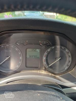 Skoda Octavia 2005 in Vilnius, with an engine capacity of 1.90 L and mileage of 365 thousand km for 1100 €, photo 7 on AUTOMOTO.COM.LV