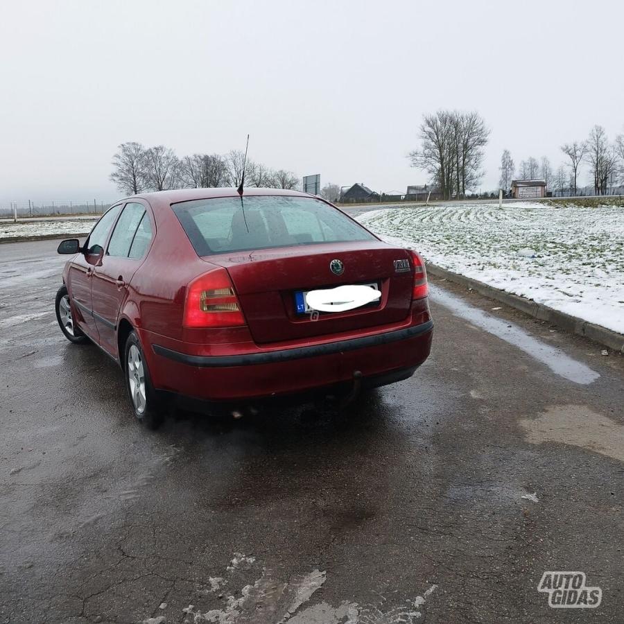 Skoda Octavia 2006 in Siauliai, with an engine capacity of 1.90 L and mileage of 360 thousand km for 1390 €, photo 6 on AUTOMOTO.COM.LV