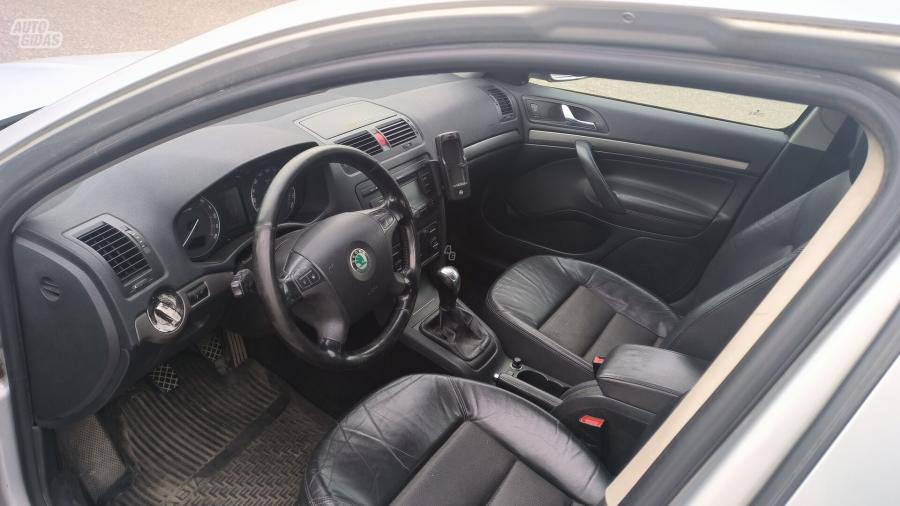 Skoda Octavia 2006 Klaipėda, ar dzinēja tilpumu 2.00 L un nobraukumu 527 tūkst. km par 770 €, foto 8 vietnē AUTOMOTO.COM.LV