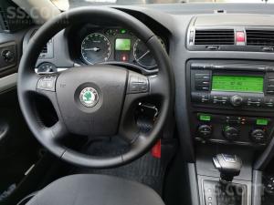 Skoda Octavia 2006 Rīga, ar dzinēja tilpumu 1.90 L un nobraukumu 291 tūkst. km par 2288 €, foto 12 vietnē AUTOMOTO.COM.LV