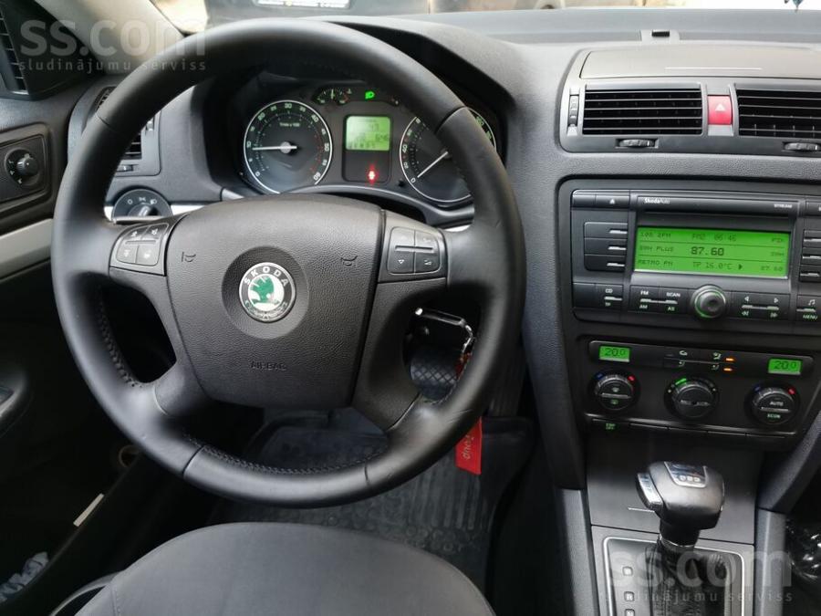 Skoda Octavia 2006 Rīga, ar dzinēja tilpumu 1.90 L un nobraukumu 291 tūkst. km par 2288 €, foto 12 vietnē AUTOMOTO.COM.LV