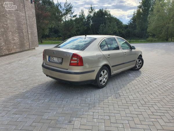 Skoda Octavia 2006 Viļņa, ar dzinēja tilpumu 1.60 L un nobraukumu 3 tūkst. km par 600 €, foto 1 vietnē AUTOMOTO.COM.LV