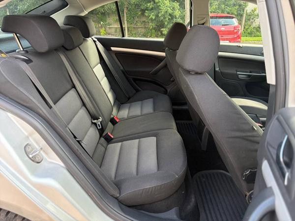 Skoda Octavia 2006 Narva, ar dzinēja tilpumu 2.00 L un nobraukumu 275 tūkst. km par 899 €, foto 7 vietnē AUTOMOTO.COM.LV
