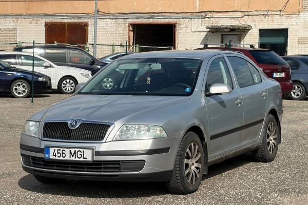 Skoda Octavia 2006 Narva, ar dzinēja tilpumu 2.00 L un nobraukumu 275 tūkst. km par 899 €, foto 9 vietnē AUTOMOTO.COM.LV