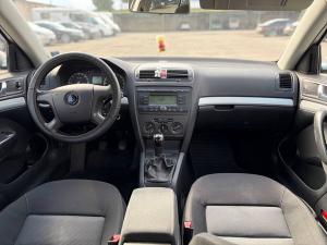 Шкода Октавия 2006 в Нарва, объемом двигателя 2.00 л и пробегом 275 тыс. км за 899 €, фото 7 на AUTOMOTO.COM.LV