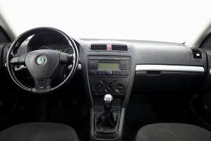 Шкода Октавия 2006 в Таллин, объемом двигателя 1.60 л и пробегом 355 тыс. км за 599 €, фото 6 на AUTOMOTO.COM.LV