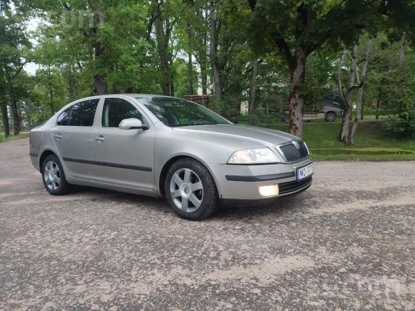 Skoda Octavia 2007 in Gulbene, with an engine capacity of 1.90 L and mileage of 427 thousand km for 1450 €, photo 7 on AUTOMOTO.COM.LV