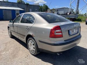 Шкода Октавия 2007 в Вилкавишкис, объемом двигателя 1.90 л и пробегом 440 тыс. км за 650 €, фото 3 на AUTOMOTO.COM.LV