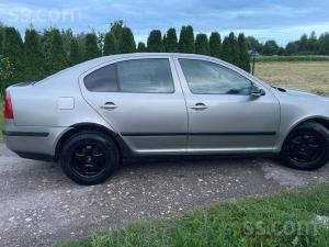 Skoda Octavia 2007 Rīga, ar dzinēja tilpumu 1.90 L un nobraukumu 290 tūkst. km par 950 €, foto 5 vietnē AUTOMOTO.COM.LV
