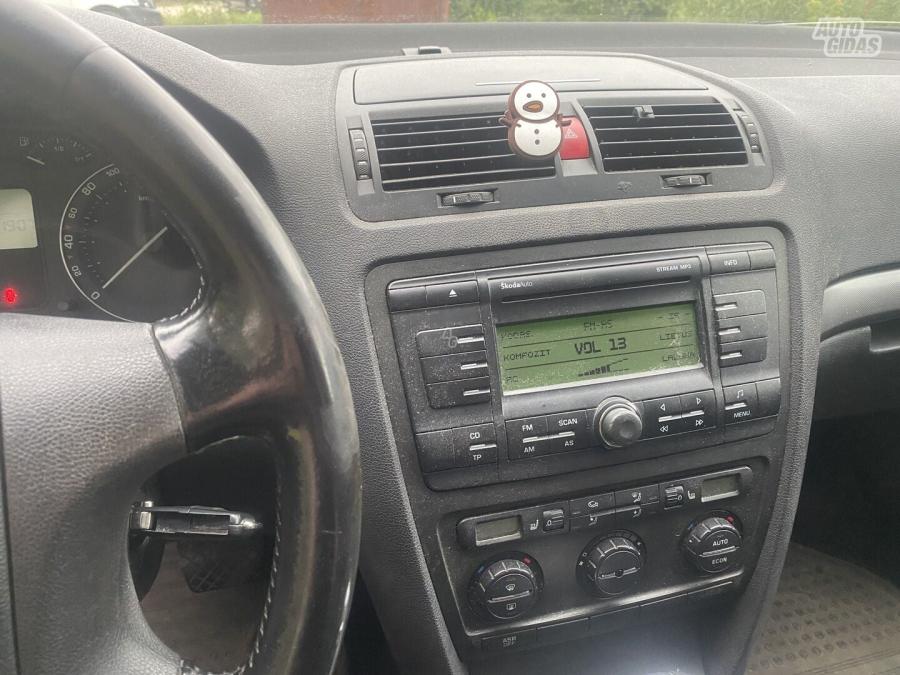 Шкода Октавия 2007 в Кретинга, объемом двигателя 1.90 л и пробегом 450 тыс. км за 450 €, фото 11 на AUTOMOTO.COM.LV