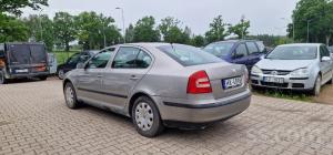 Skoda Octavia 2008 Valmiera, ar dzinēja tilpumu 1.60 L un nobraukumu 218 tūkst. km par 850 €, foto 4 vietnē AUTOMOTO.COM.LV