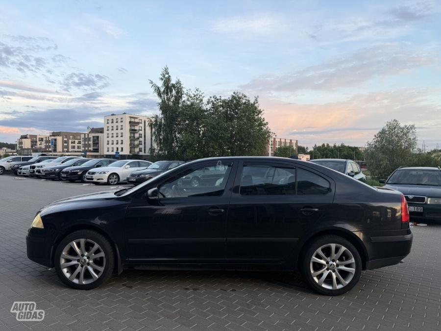 Skoda Octavia 2008 in Vilnius, with an engine capacity of 1.90 L and mileage of 395 thousand km for 1900 €, photo 5 on AUTOMOTO.COM.LV