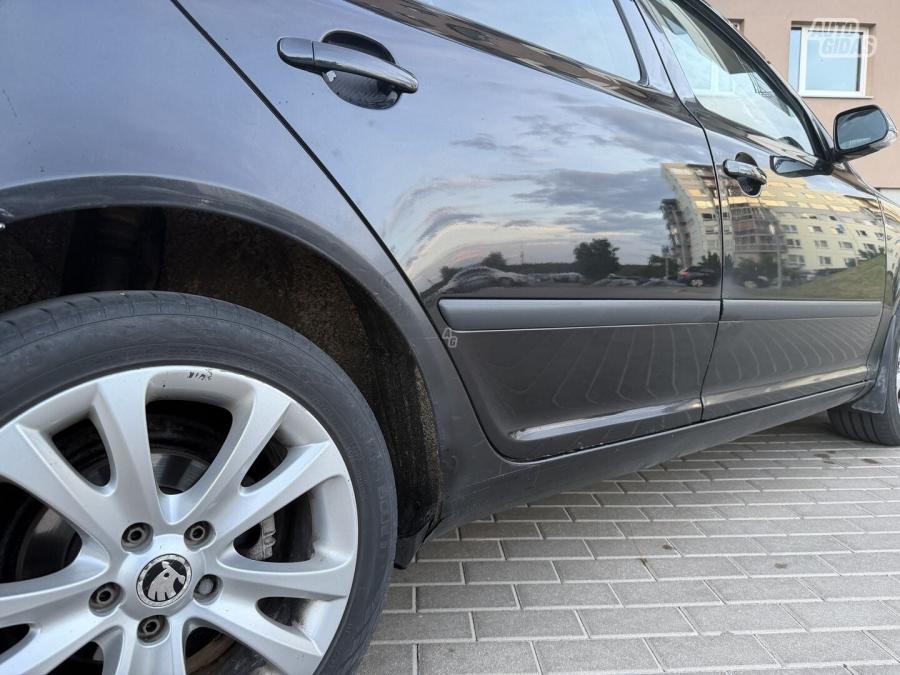 Skoda Octavia 2008 in Vilnius, with an engine capacity of 1.90 L and mileage of 395 thousand km for 1900 €, photo 10 on AUTOMOTO.COM.LV