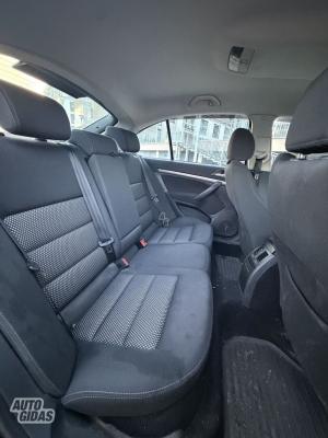 Skoda Octavia 2008 in Vilnius, with an engine capacity of 1.90 L and mileage of 395 thousand km for 1900 €, photo 15 on AUTOMOTO.COM.LV