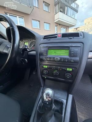 Skoda Octavia 2008 in Vilnius, with an engine capacity of 1.90 L and mileage of 395 thousand km for 1900 €, photo 17 on AUTOMOTO.COM.LV